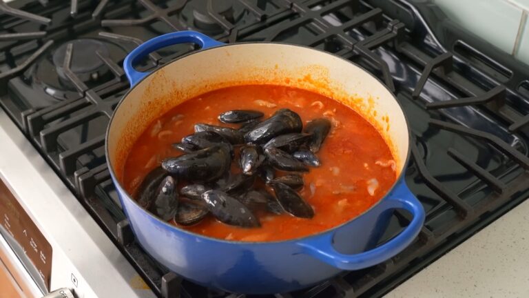 How to Make Traditional French Bouillabaisse at Home? - Delice Serable ...
