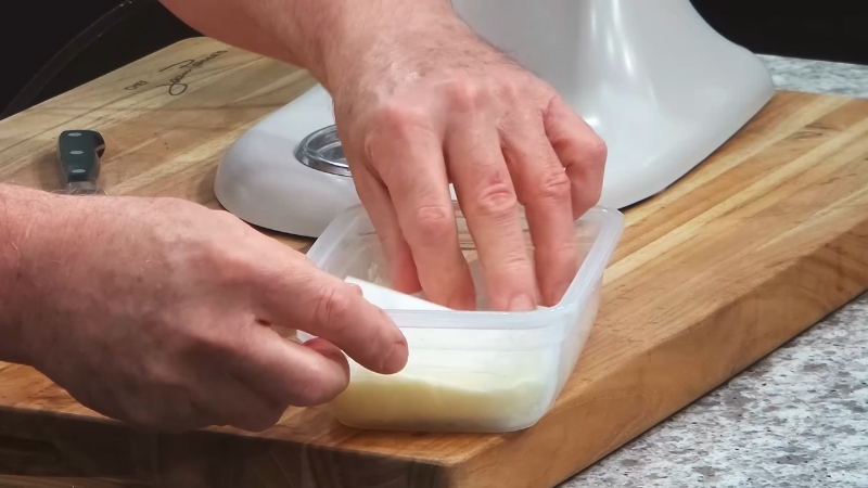 5-Ingredient Sweet Cream Butter Recipe for Beginners - Delice Serable Etcie